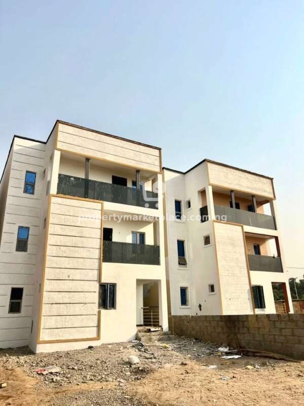 Nicely finished 5 bedroom detached duplex with private compound